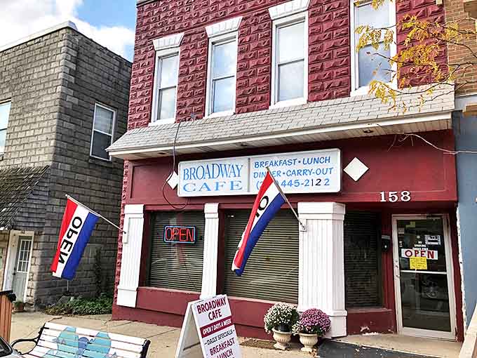 Broadway Caf&eacute; serves up hearty breakfasts and local gossip in equal measure &ndash; both essential ingredients for starting your day right.