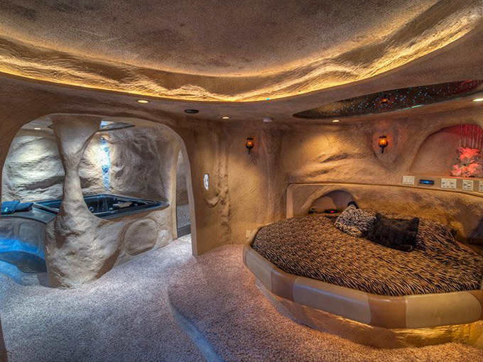 The Crystal Cave room transforms ordinary slumber into an extraordinary adventure, with glowing formations creating magical ambiance.