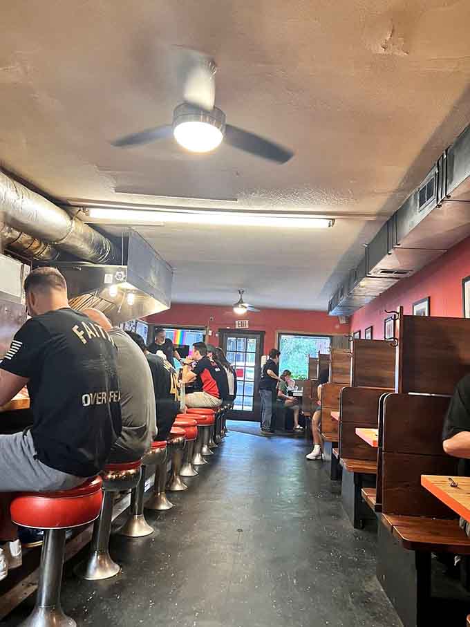 A full house of happy diners means you've found the right place, follow the crowds to the good food.