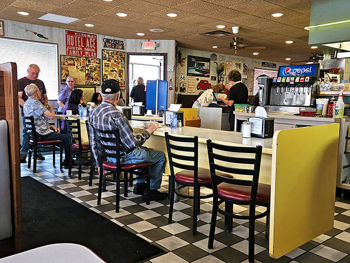 The morning crowd at Kenny's represents a cross-section of Austin life&mdash;farmers, retirees, and workers all fueling up for the day ahead.