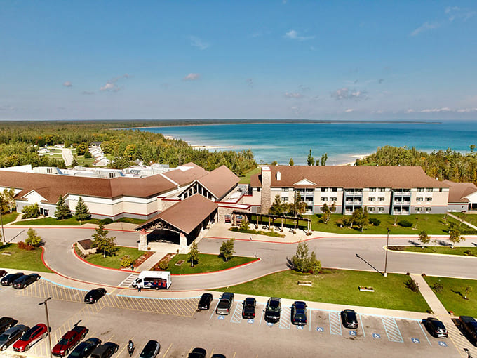 Kewadin Casino offers entertainment for those who believe fortune favors the bold, or at least the optimistic.