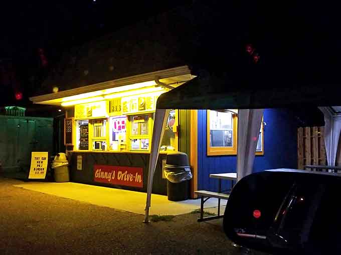 As darkness falls, Ginny's transforms into a beacon of sweetness, its warm glow promising late-night treats for night owls.