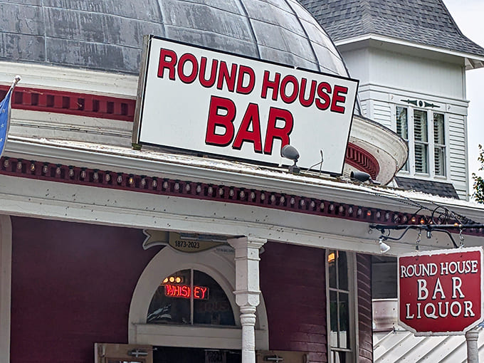 The Round House Bar has been pouring good times since the 1870s &ndash; where the drinks are square but the building isn't.