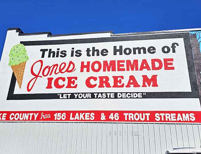 Let Your Taste Decide &ndash; the Jones sign doesn't just advertise ice cream, it issues a delicious challenge.