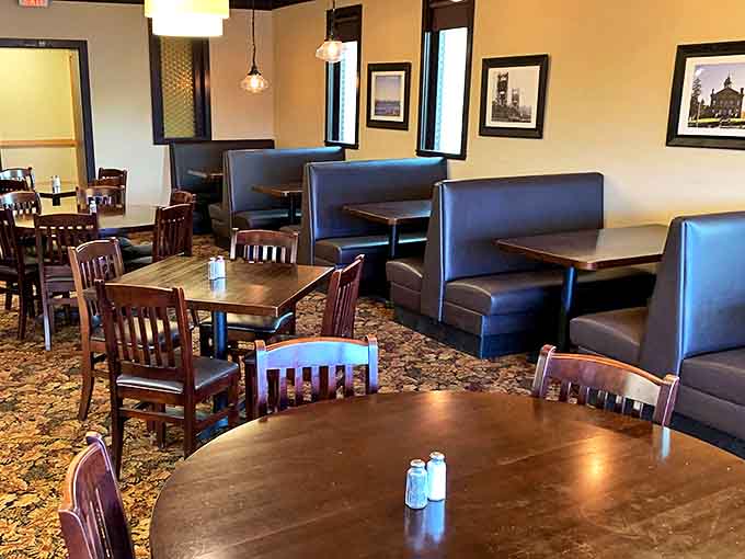 Cozy booths and comfortable seating options accommodate everyone from solo diners to larger gatherings, with an atmosphere that makes everyone feel like a regular.