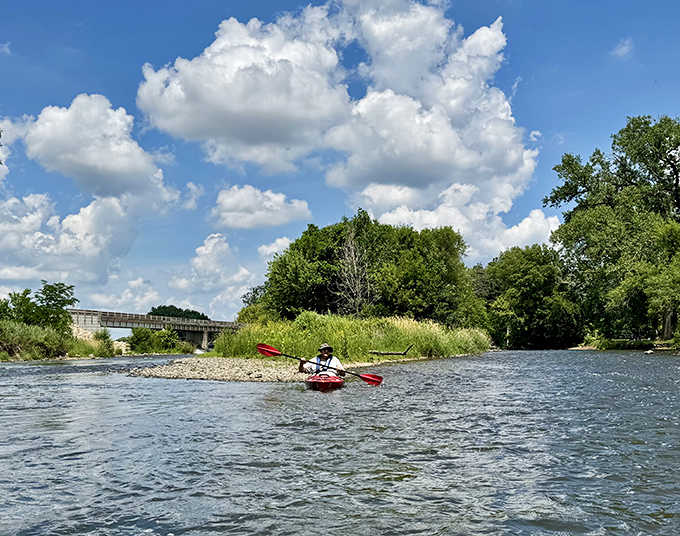 Kayaking these historic waterways lets you paddle through the same routes that once carried cargo and dreams, just with better safety equipment and fewer mosquitoes.