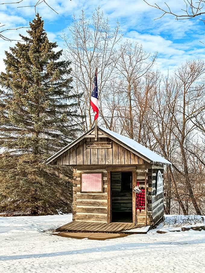 This authentic log cabin stands as a humble reminder of pioneer determination &ndash; imagine winter nights with only a fireplace between you and Ohio's chill.