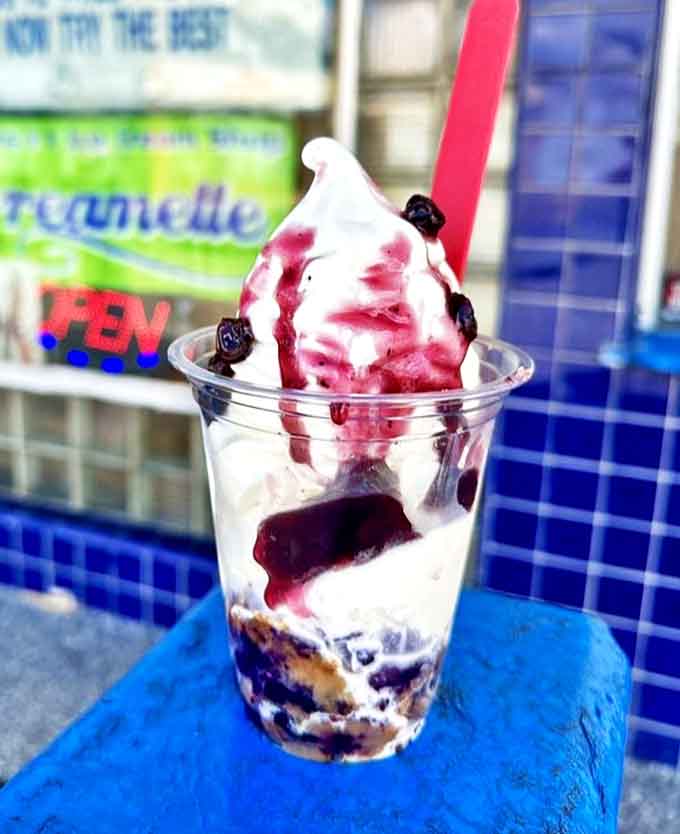 This blueberry cobbler cup looks like summer vacation in portable form &ndash; the perfect marriage of fruit and cream that makes spoons necessary.