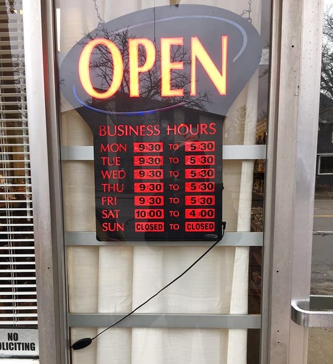 These business hours mean Fabiano's is ready to satisfy chocolate cravings most days of the week, because emergencies don't follow a schedule.