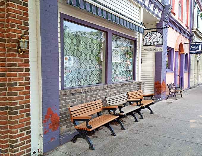 These outdoor benches have witnessed countless sugar-fueled conversations and the making of vacation memories that last a lifetime.