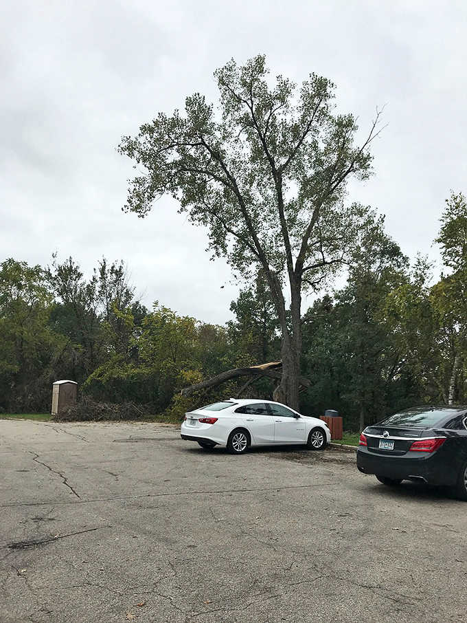 The unassuming parking area gives no hint of the spectacular views waiting just a few steps away.