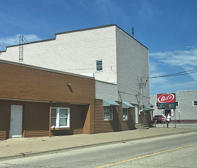 Gil's sits along the main road in Hanna City, a destination worth seeking out for anyone who appreciates seriously good comfort food.