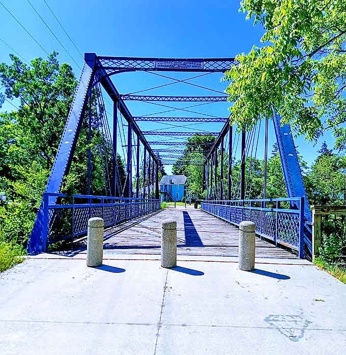 Owosso City Garage Bridge: This blue beauty isn't just functional infrastructure &ndash; it's a perfect frame for countless family photos and first kisses.