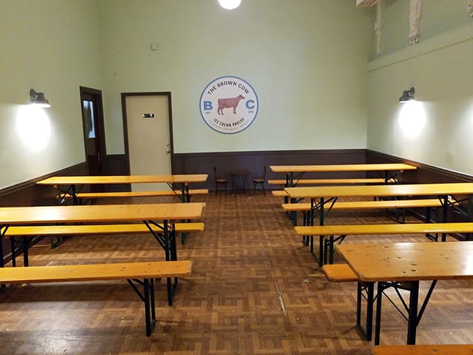 Long tables in the back room accommodate groups who understand that ice cream is best enjoyed with friends and witnesses.