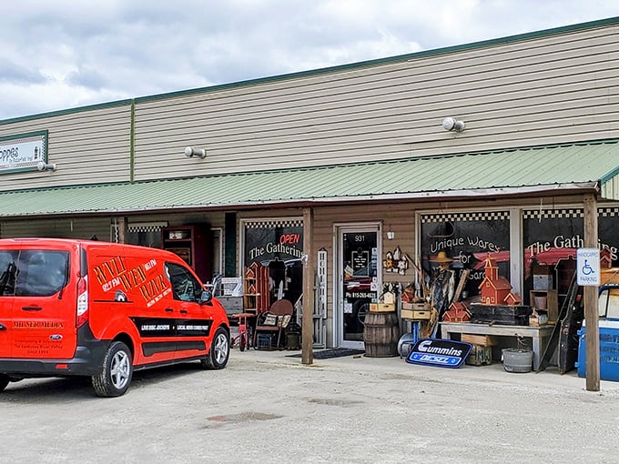 Outside displays hint at the treasures within &ndash; like appetizers before the main course of vintage shopping delights.