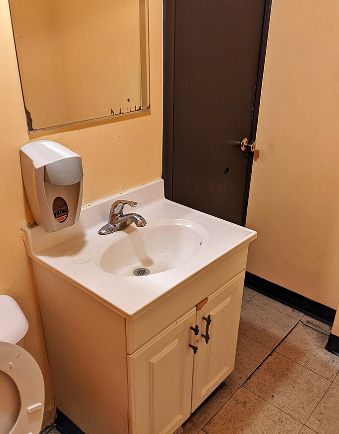 No-frills functionality &ndash; the bathroom may not win design awards, but it's clean and ready for the inevitable post-pancake pit stop.