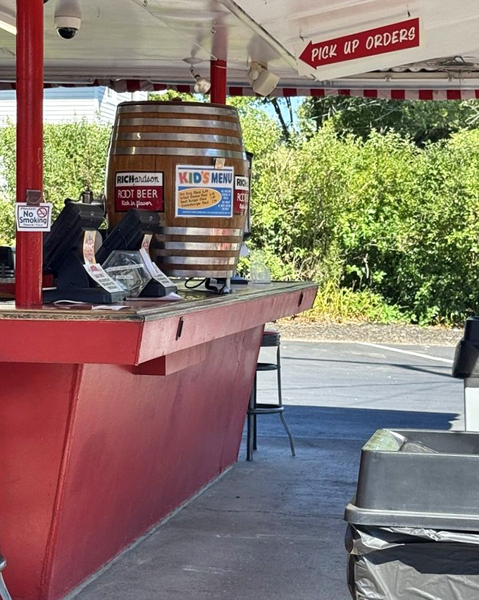 Root beer straight from the barrel – the liquid gold that forms the foundation of White Turkey's legendary floats.