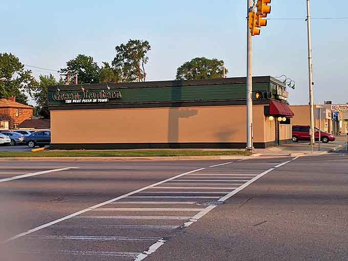 From the street, you might miss this Madison Heights institution &ndash; but locals know to follow the green sign to pizza paradise.