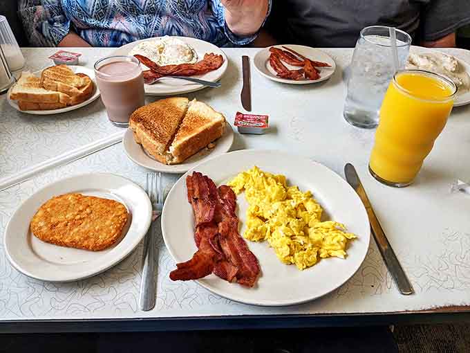 The full breakfast spread &ndash; a table that says "diet starts tomorrow" in the most delicious way possible.