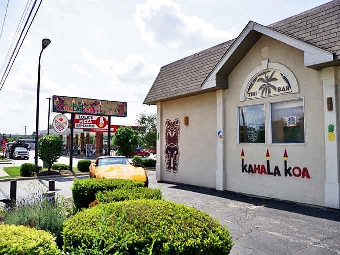 The exterior view showcases Lola's dual identity &ndash; part pizzeria, part tiki bar. This unexpected combination has made it a beloved destination for locals seeking a taste of the exotic.