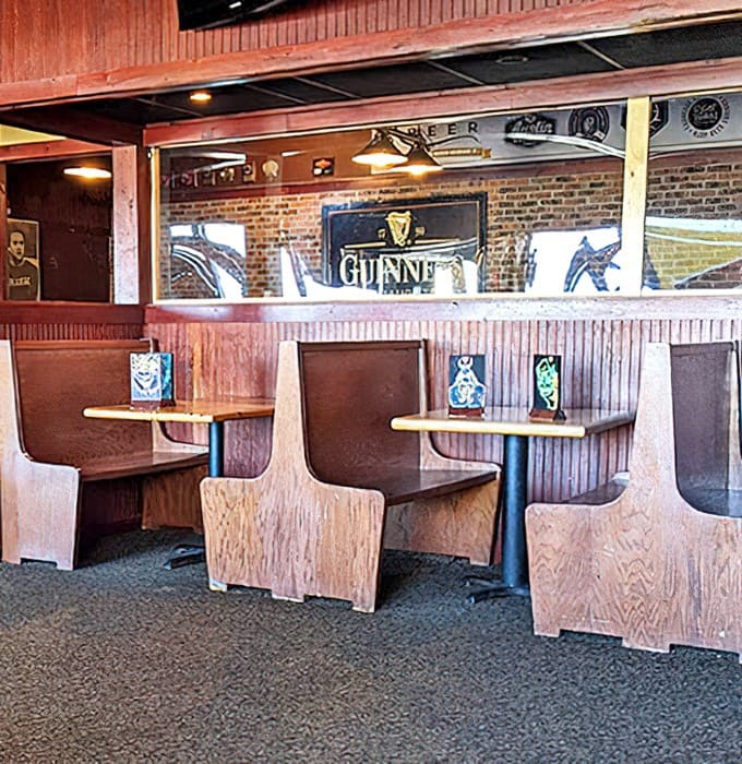 These wooden booths have witnessed countless celebrations, first dates, and family dinners over the decades of Bilbo's history.