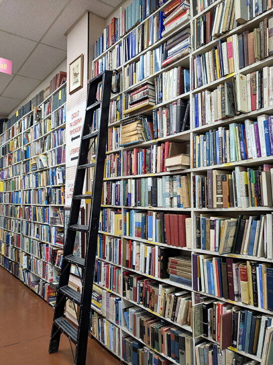 The Massive 5-Story Book Store In Ohio That Takes Nearly All Day To Explore