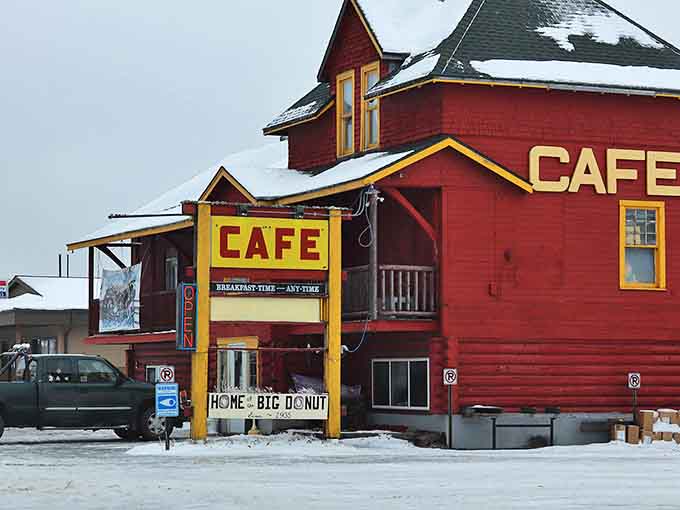 "BREAKFAST TIME &ndash; ANY TIME" &ndash; six words that should be embroidered on a pillow and given to every food lover who appreciates the simple joy of breakfast for dinner.