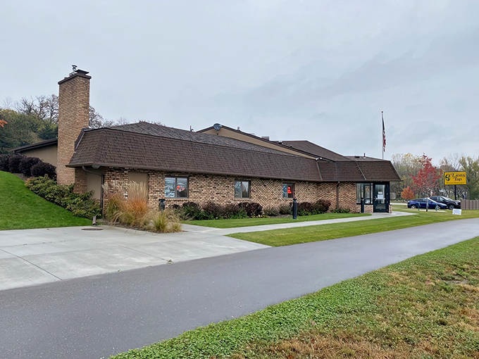 From the street view, Mac's modest appearance belies its outsized reputation&mdash;the definition of "don't judge a book by its cover" in restaurant form.