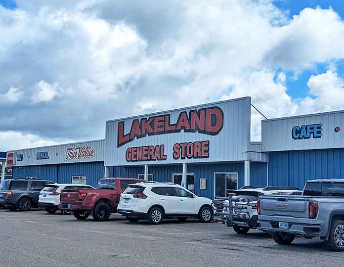 A full parking lot is the universal sign of good food. These vehicles know where the magic happens!