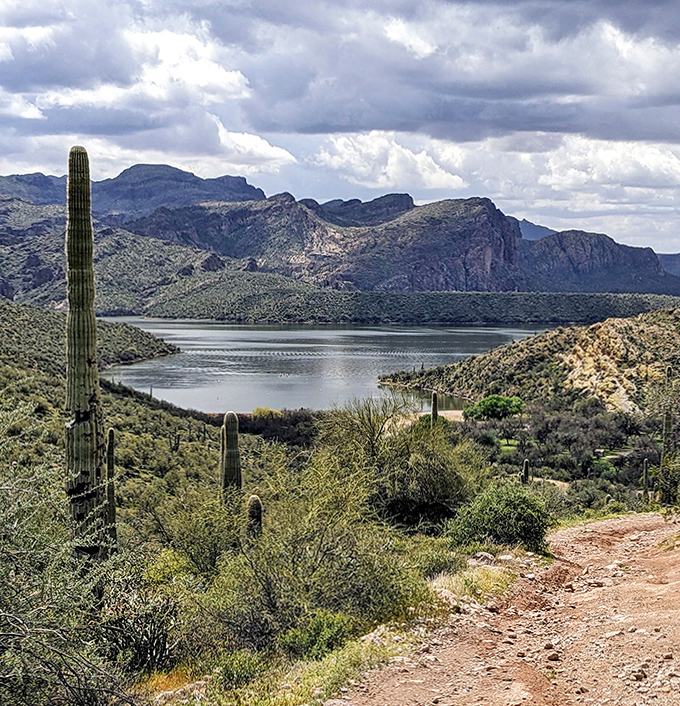 Canyon Lake's azure waters reflect the rugged cliffs, creating a double dose of natural splendor that'll have Instagram followers questioning your location.