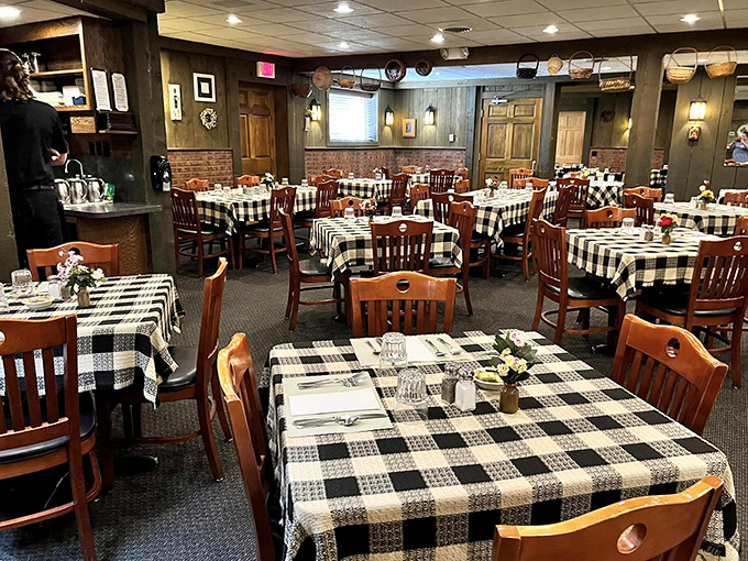 Classic black and white checkered tablecloths set the stage for supper club magic &ndash; no pretension, just pure comfort.