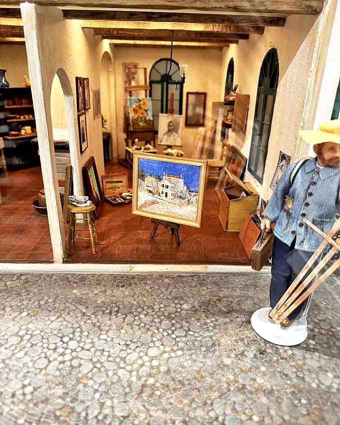 Peek inside this miniature artist's studio where tiny masterpieces come to life. Even Van Gogh would be impressed by this scaled-down creative space!