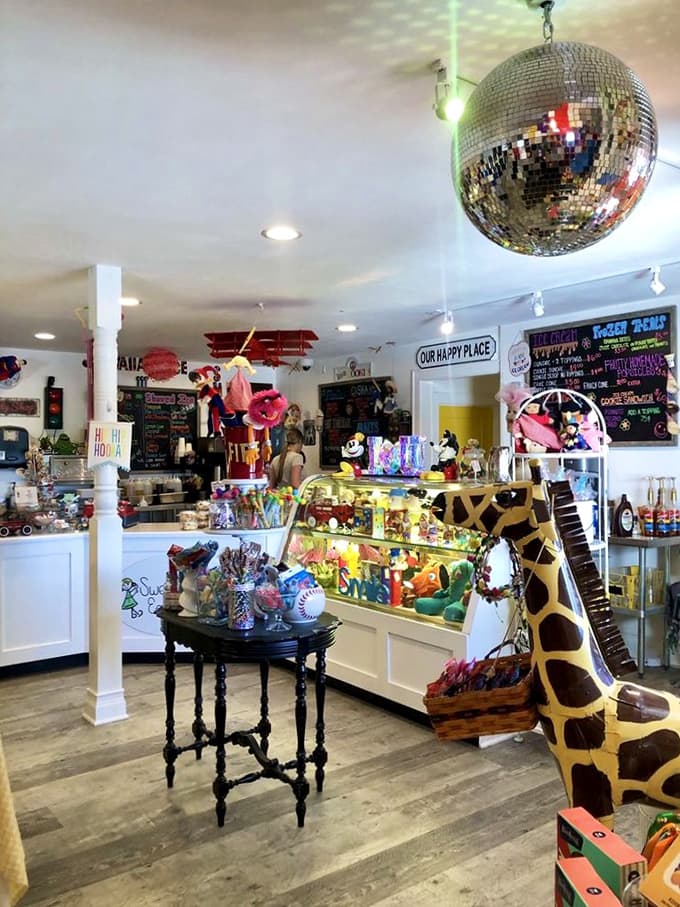 Step inside and be dazzled by the disco ball overhead, while display cases brimming with treats compete with playful decor for your attention.