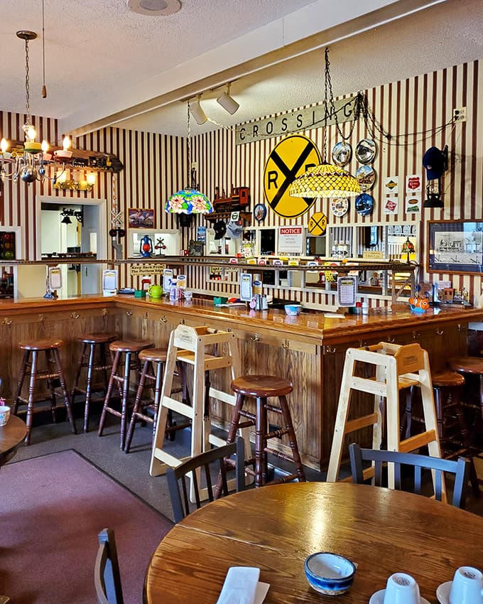 Inside, vintage charm meets breakfast paradise, where every wall tells a story and every corner invites you to settle in and stay awhile.