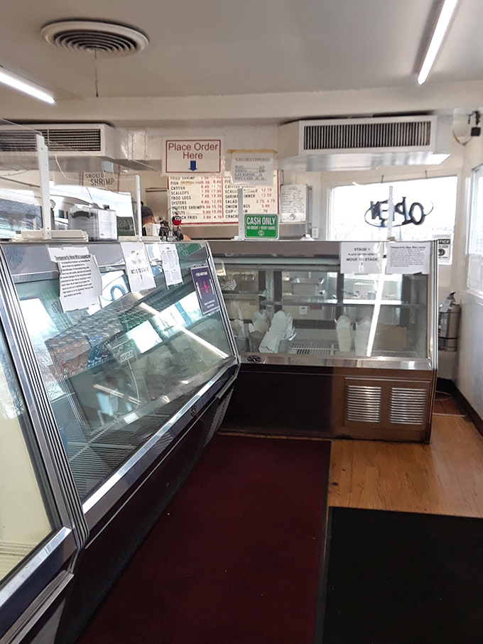 No frills, no fuss &ndash; just a straightforward counter where culinary magic happens daily. Cash only, friends!