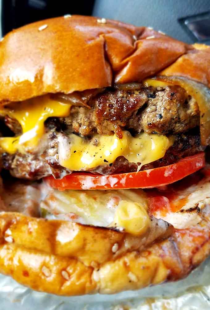 Behold the cheese pull of dreams, where cheddar stretches like it's auditioning for a dairy commercial and winning every award.