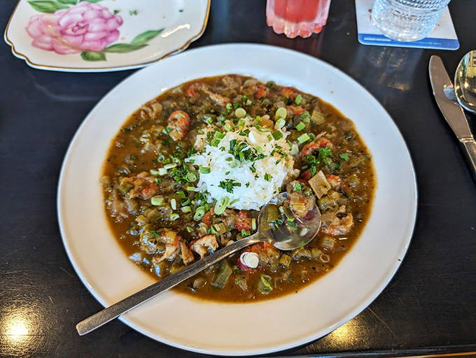 This isn't just &eacute;touff&eacute;e &ndash; it's a bowl of Cajun magic. The crawfish practically swimming in that rich, roux-based sauce will transport you straight to Louisiana.