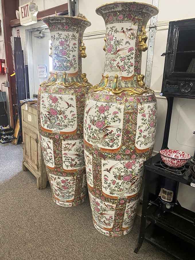 These ornate vases are tall enough to hide behind during an awkward conversation at a fancy party.