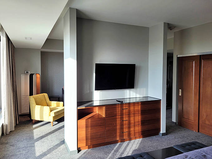 Hotel rooms blend comfort with style, offering that perfect sanctuary after a day of aquatic adventures and pruney fingers.