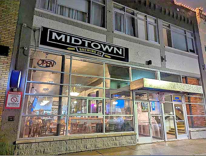Midtown Brewing Company welcomes thirsty travelers with garage-door windows that open to the street, promising craft beers and conversations that flow equally well.