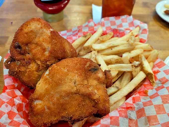 Golden-brown perfection on a plate &ndash; crispy outside, juicy inside, this legendary fried chicken has been stopping traffic on Route 66 for generations.
