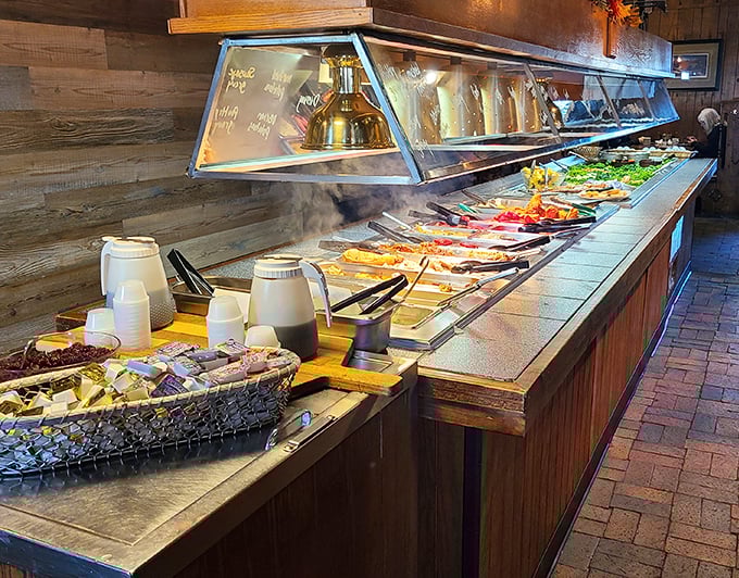 This isn't your sad hotel breakfast buffet &ndash; Hank's salad bar stretches seemingly to the horizon, a colorful parade of fresh options that puts ordinary buffets to shame.