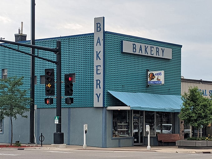 Roers Family Bakery's distinctive blue exterior makes it an Alexandria landmark for those seeking serious donut satisfaction.