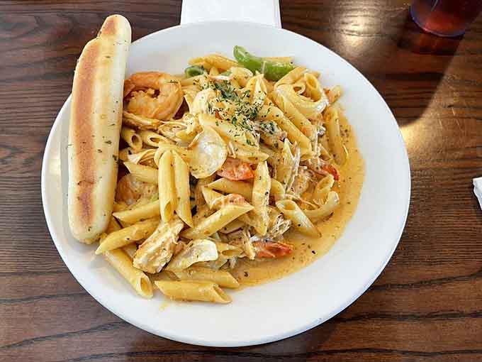 Cajun spices meet perfectly cooked shrimp and chicken in this pasta dish that brings Louisiana to Ohio.