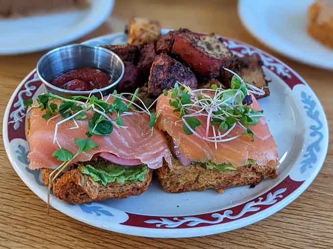 Salmon lox and avocado on quality bread proves that simple ingredients done right never go out of style.