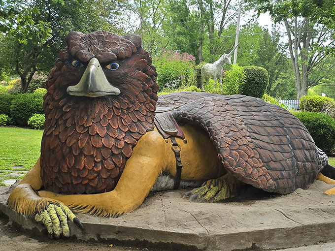 The griffin rests majestically, half-eagle and half-lion, its detailed feathers and scales showcasing extraordinary craftsmanship.