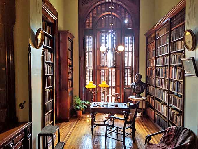 Not just a pretty face &ndash; this library room housed serious intellectual pursuits, with floor-to-ceiling bookshelves that would make any modern bookworm swoon.