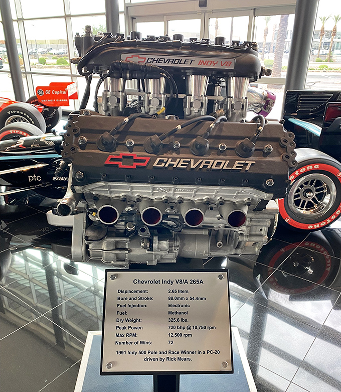 Engineering masterpiece exposed! This Chevrolet Indy V8 engine delivered 720 horsepower and 72 victories, proving that beautiful things happen when art meets science.
