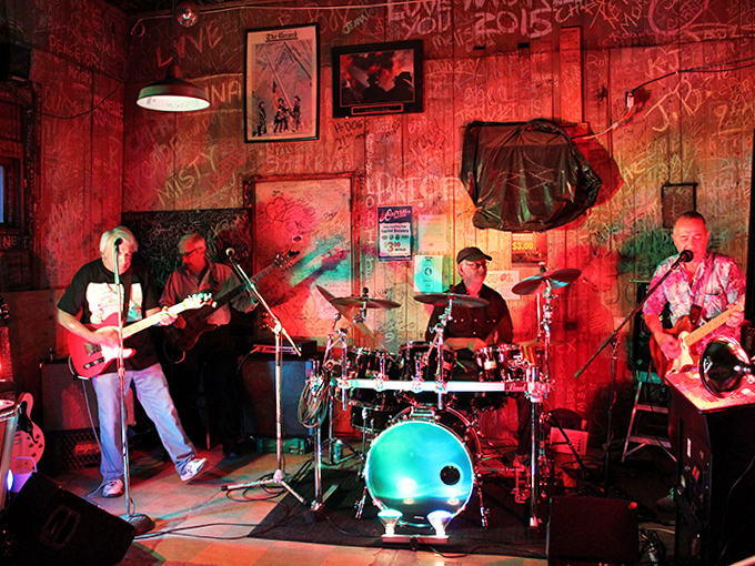 Live music transforms this humble space into the kind of authentic experience corporate venues spend millions trying to recreate.