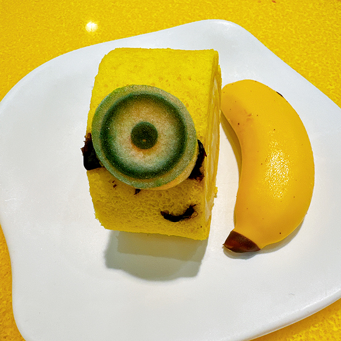 This Minion Swiss Roll stares back at you with its single edible eye, daring you to take the first bite of its bright yellow, cream-filled deliciousness.